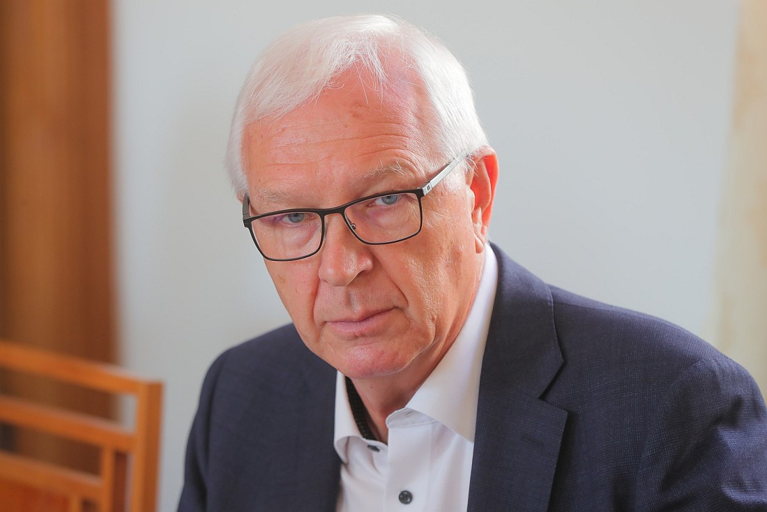 Jiří Drahoš: Důchody jsou nízké, moje manželka by sama nevyžila